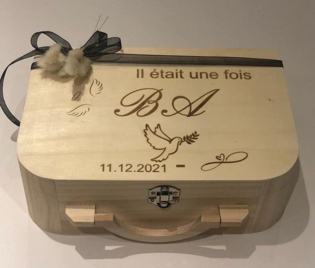 Valisette en bois personnalisée - Fée des Cadeaux